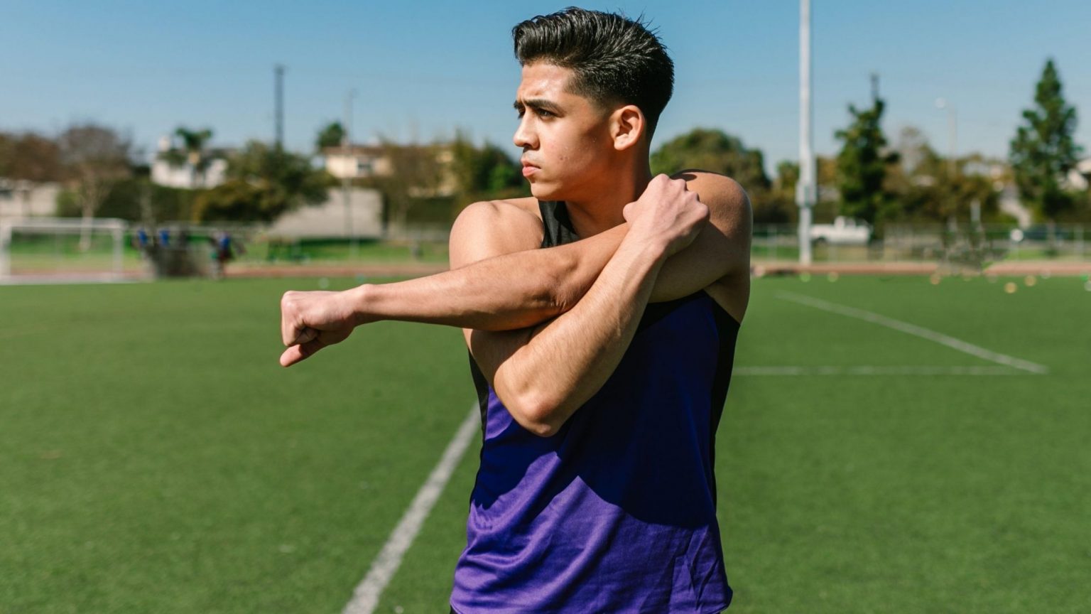 Bicep Stretches : 8 Simple Techniques For Upper Body Strength